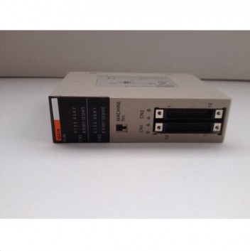 C200H-OD215 OMRON High Density/Multiplex Output Module NEW